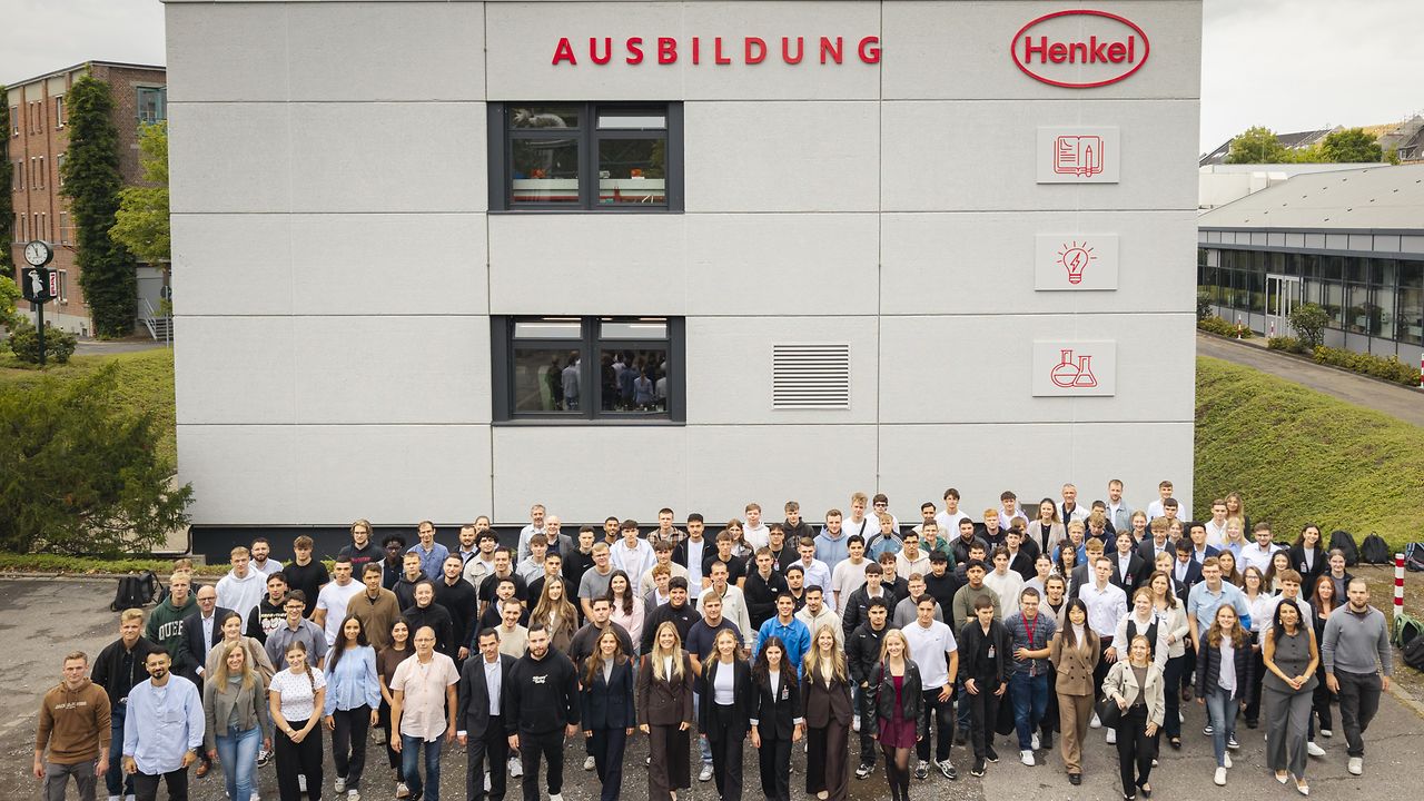 148 neue Azubis und dual Studierende starten bei Henkel ins Berufsleben